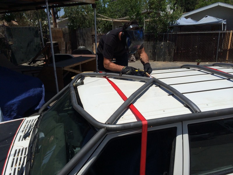 One of them hybrid cage builds (lots of pics) | Pirate 4x4